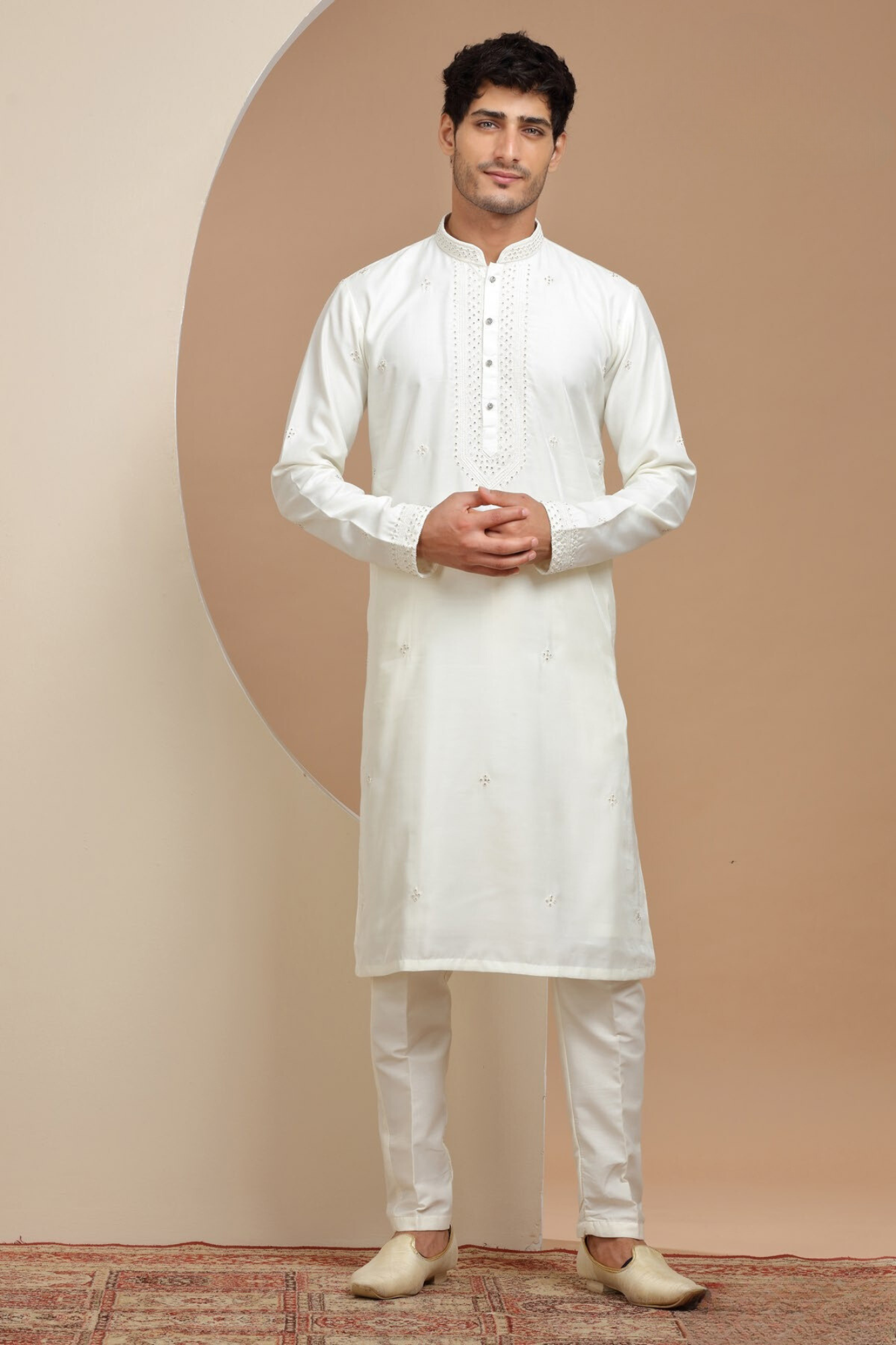 White Handcrafted Kurta Set – Jhalak Kalpi